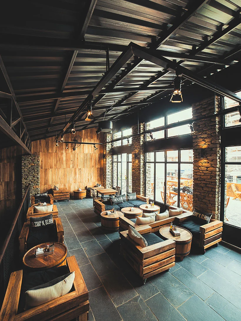 restaurant - Roadhouse Group
